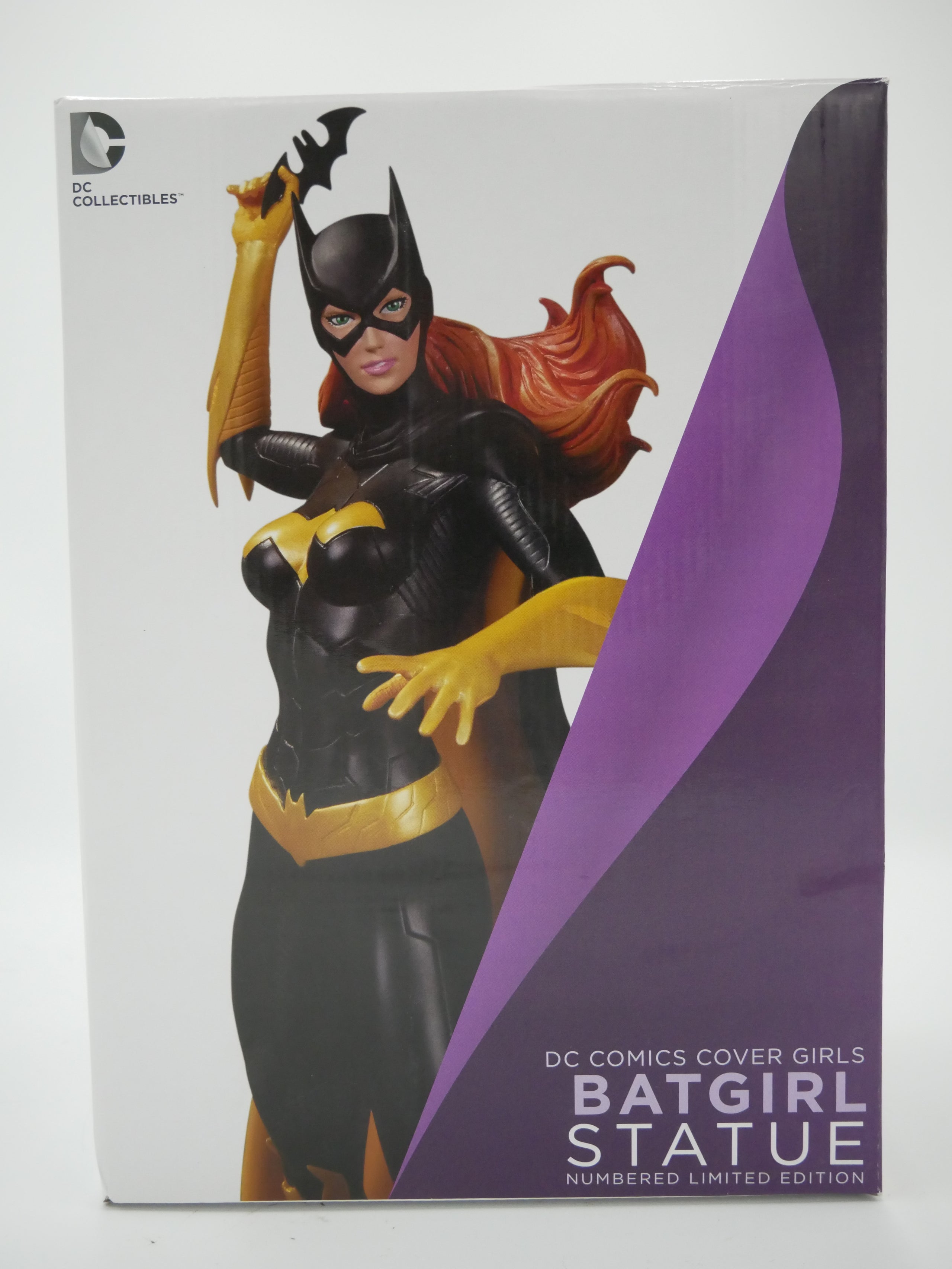 Dc Cover Girls Batgirl Statue | The House of Fun